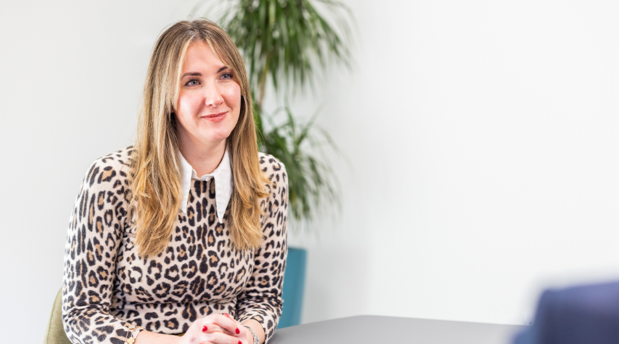 Victoria Dingle - HCR Law