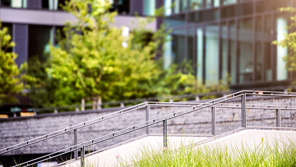 Commercial Lease Renewal following Partnership breakdown - HCR Law